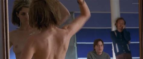 Naked Amanda Peet Igby Goes Down US 2002 Video Best Sexy Scene