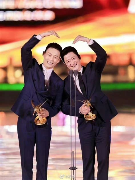恭喜吴京 张译获得M榜年度杰出男演员 吴京 张译 男演员 新浪新闻