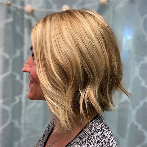 Bob Hairstyles Rending Colors For This Season