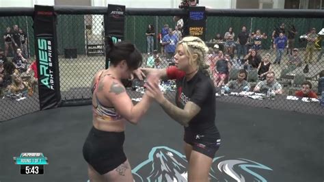 Aries Fight Series 11 Karma Rx Vs Hannah Elswick Grappling Youtube