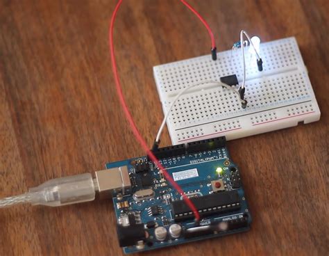 Attiny85 Arduino Getting Started Tutorial The Smallest