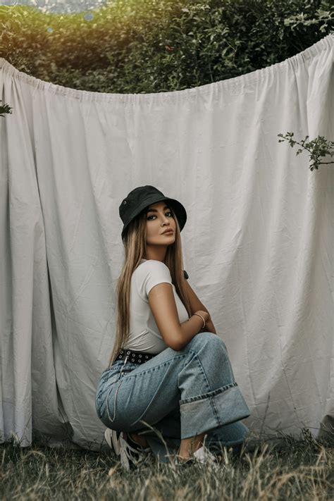 750 Hot Girls Pictures Download Free Images On Unsplash