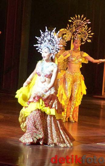 Bencong Show Di Pattaya Wisbenbae