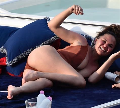 Chrissy Teigen Talks About Increasing Boobs 27 Photos The Fappening