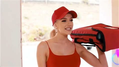 Lvy Wolfe And Kenna James 😘 Amazing Hot Video Yes Please Youtube