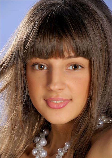 Pin By Diego Eichberger On Maria Ryabushkina Beautiful Face Teen Brunette Shaved Teen