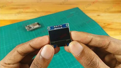 How To Use Oled Displays With Esp32 Boards