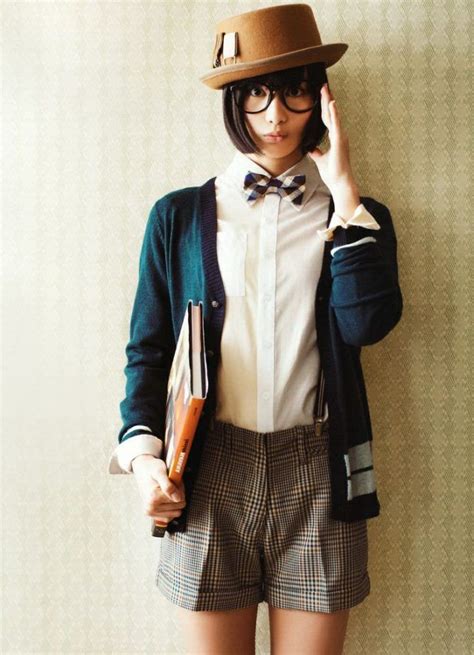 Pin By Lexi On Geek Chic Geek Chic Outfits Geek Chic Fashion