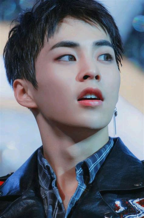 Top 8 Male Idols Who Prove Monolid Eyes Can Be Big And Beautiful Kpop Boo