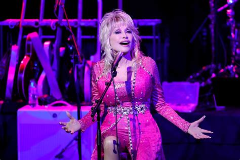 Listen Dolly Parton Joins Forces With Beatles Paul Mccartney And Ringo Starr On Let It Be