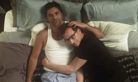 Give Us A Cuddle John Stamos And Bob Saget Snuggle In Hilarious New Video Daily Mail Online