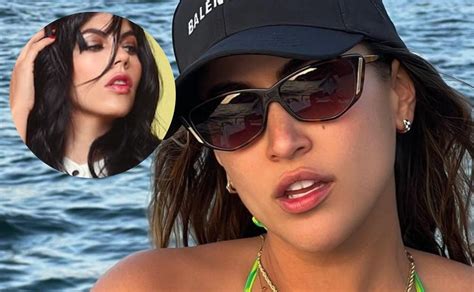 Sofía Rivera Torres Revive Su Modo Barbie Y Posa Topless Como África Zavala