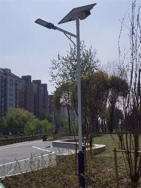 太阳能路灯项目山西运城太阳能路灯施工案例 益新LED路灯厂家