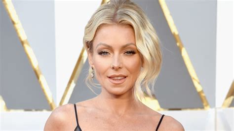 Kelly Ripa Wows In Thong Swimsuit And Fans Go Wild Hello