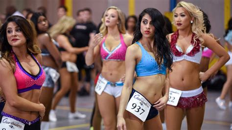 Pro Cheerleaders Say Groping And Sexual Harassment Are Part Of The Job The New York Times