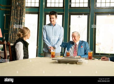 The Dropout From Left Amanda Seyfried As Elizabeth Holmes Dylan Minnette As Tyler Shultz Sam