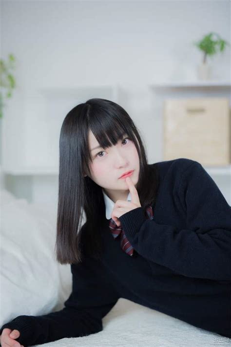 11区清纯美少女海量福利美照 白丝美腿我可以玩一年 新浪游戏 手机新浪网
