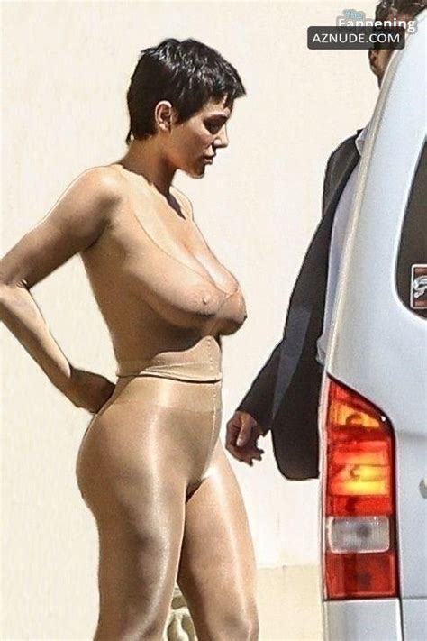 Bianca Censori Flaunts Sexy Nude Tits In Italy In Racy Catsuit Aznude