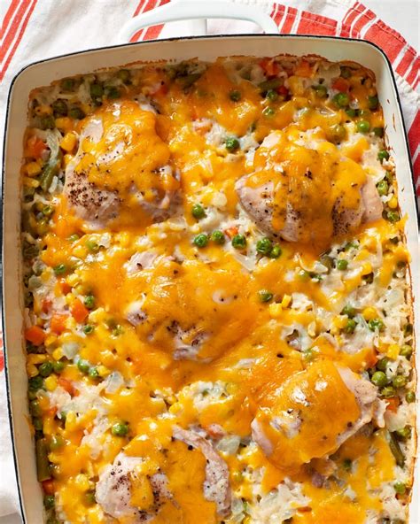 How To Make Creamy Chicken And Rice Casserole Recipe Chicken Rice Casserole Recipes Chicken