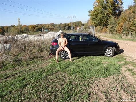 Reife Milf Nackt Am Auto Oma Porno Foto
