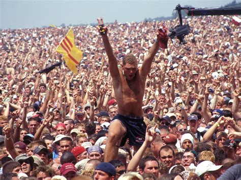 Music Festival Girls Flashing