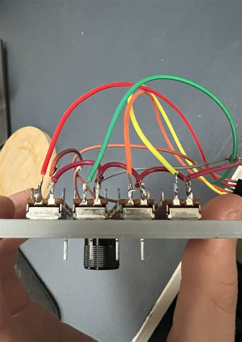 Analog Arduino Multiple Values Changing When Only One Analogue