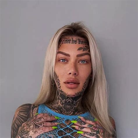 Britains Most Tattooed Woman Gets Vagina Tattooed And Posts Intimate Footage Daily Star