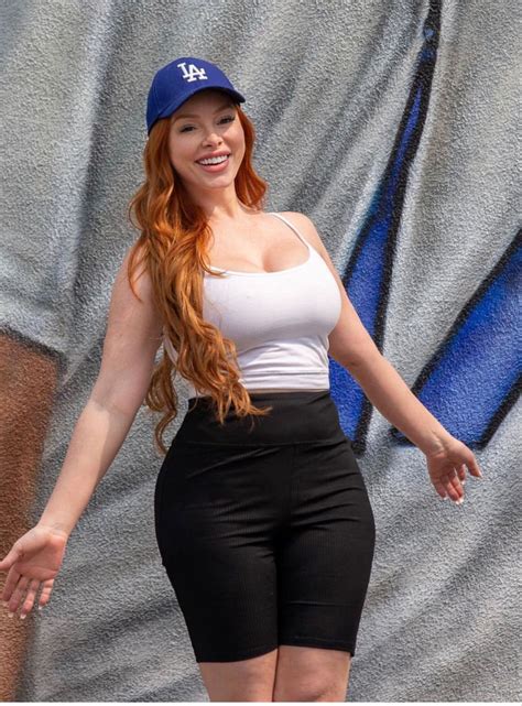 Pin By Sapo On Wow Austin White Celebrities Female Model