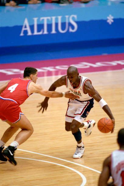 60 Principais Fotografias E Imagens De Dream Team Getty Images Team Usa Basketball Dream