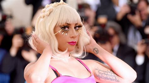 Lady Gaga Looks Ready To Unleash Her Harley Quinn Madness In ‘joker 2 Set Photos