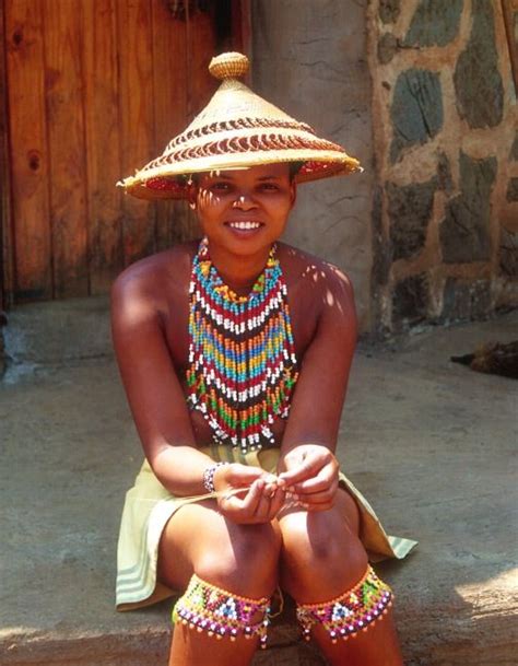 Zulu Lady Kwazulu Natal South Africa For More Visit Zulu Women
