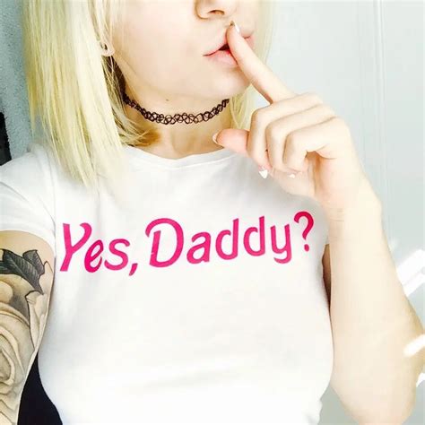 Yes Daddy Pink Letters Print Women Tshirt Cotton Casual Funny T Shirt For Lady Top Tee Hipster