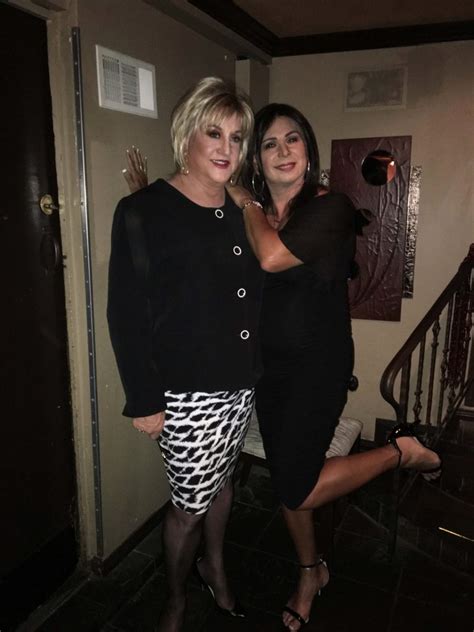 Mature Crossdresser Over 55 For The Male Crossdressers