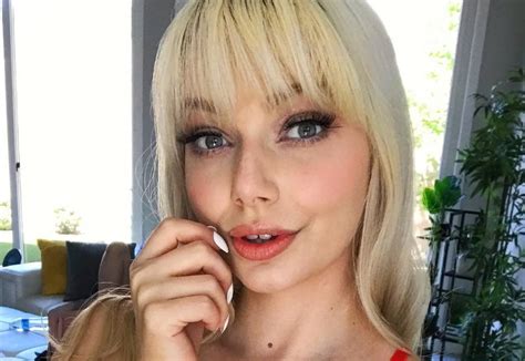 Jessica Starling Bio Net Worth Wiki Videos Photos Age Boyfriend