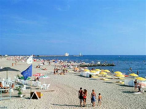 Франция пляж нудистов 80 фото
