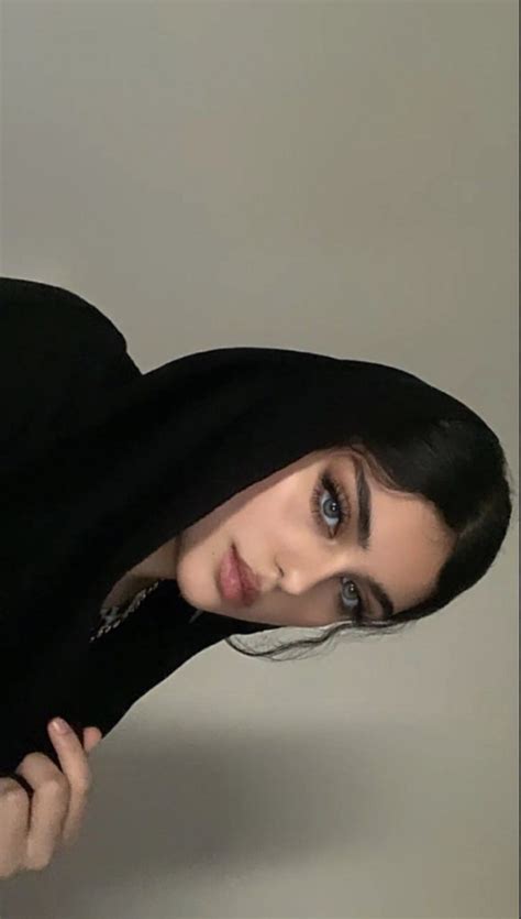 Pin On Iraqi Girls