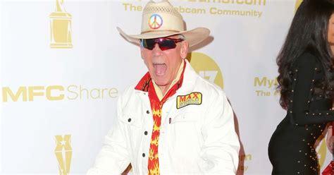 Inside Max Hardcores Troubled 30 Year Career After Death At 66 Meaww