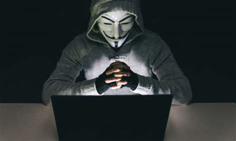 Hackers Vs Webcam Models And Celebrities Juanbustos