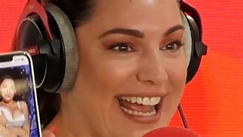 Kelly Brook Says She Was Miserable Skinny And Happier With Her Body Now Shes Married Mirror