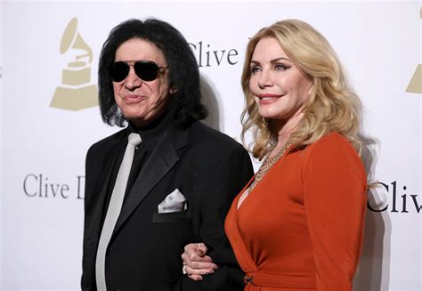 Gene Simmons Wife Relative Values The Kiss Star Gene Simmons And His Wife Shannon A Former
